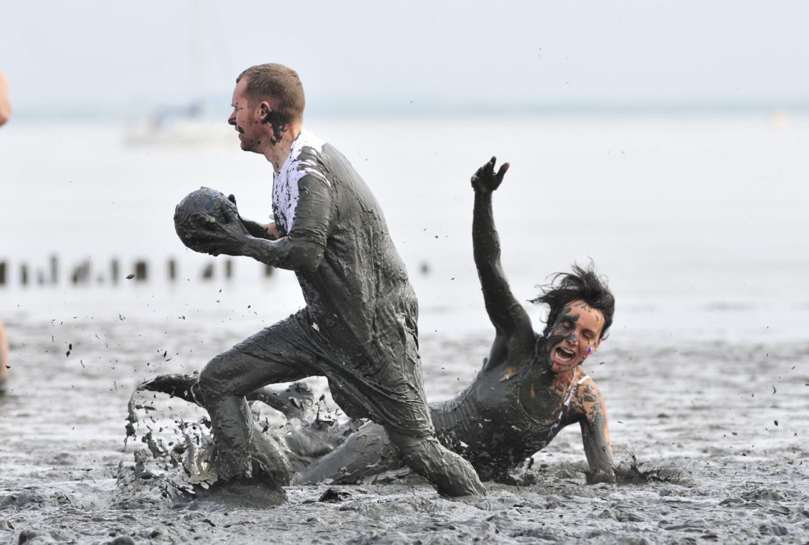 Bizarre Sports Spectacles: The Most Outlandish Competitions - Page 20 of 25